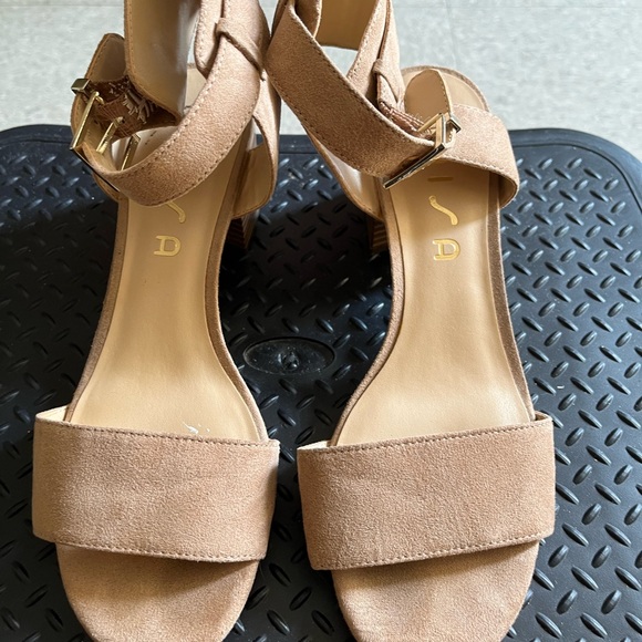 Unisa | Shoes | Unisa Tan Suede Womens Sandals | Poshmark